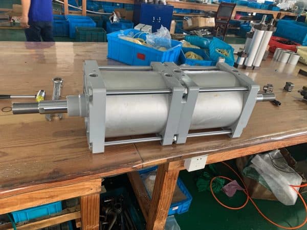 Hot work for the pneumatic products - Ningbo Airkert Machinery Co., Ltd